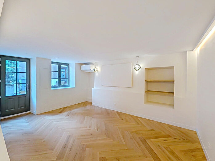Maison 5 pièces à Taluyers, à louer