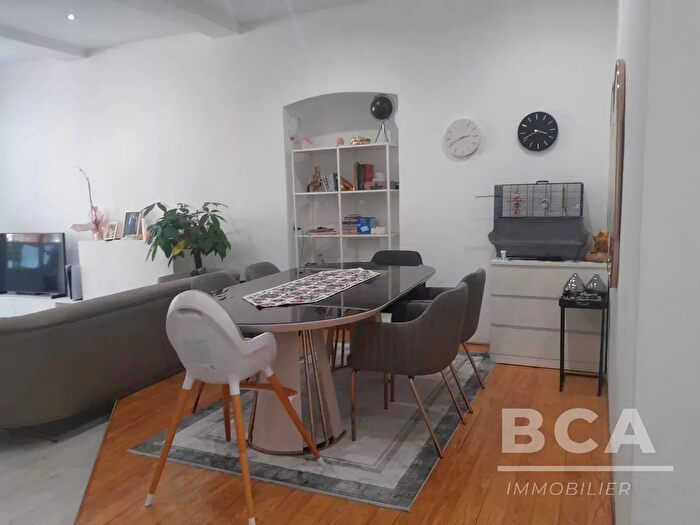 Appartement à louer - Nice, Garibaldi - 5 pièces - 4 chambres