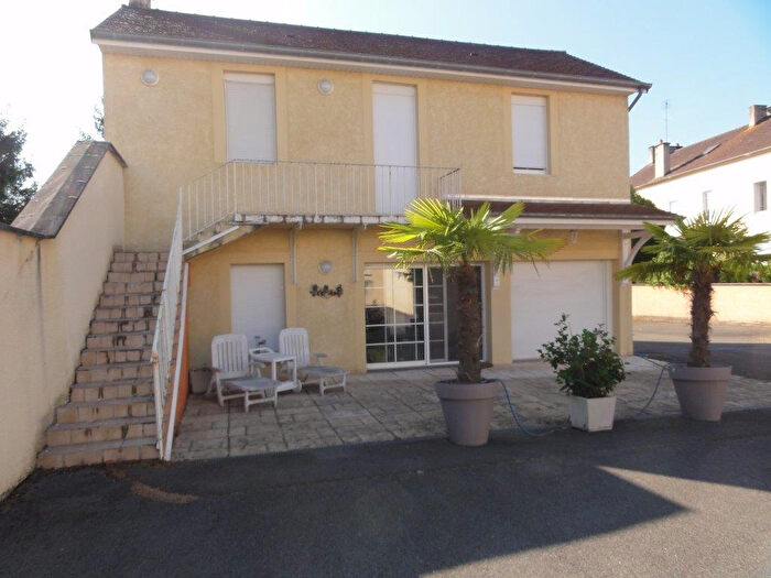 Maison à louer - Montchanin - 4 pièces - 3 chambres
