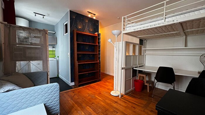 Appartement à louer - Ternes-Maillot, Paris ème arrondissement - 1 pièce