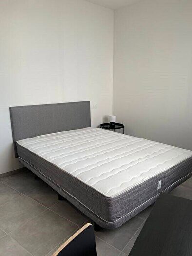 Maison à louer - Centre-Marcadieu-Marne, Tarbes - 5 pièces - 4 chambres