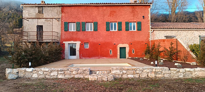 Maison à louer - Grasse, Magagnosc, Saint-Mathieu - 4 pièces