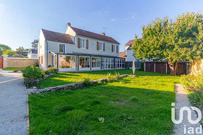 Maison à vendre - Le Perray-en-Yvelines - 5 pièces - 3 chambres