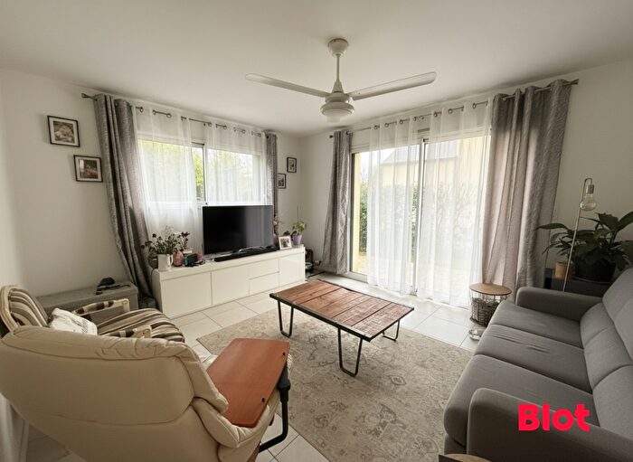 Maison à vendre - Châteaugiron - 5 pièces - 4 chambres