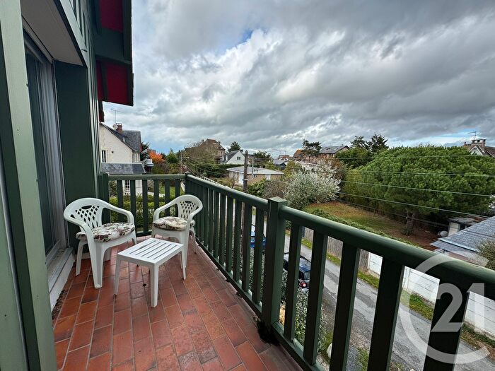 Appartement à vendre - Benerville-sur-Mer - 2 pièces - 1 chambre