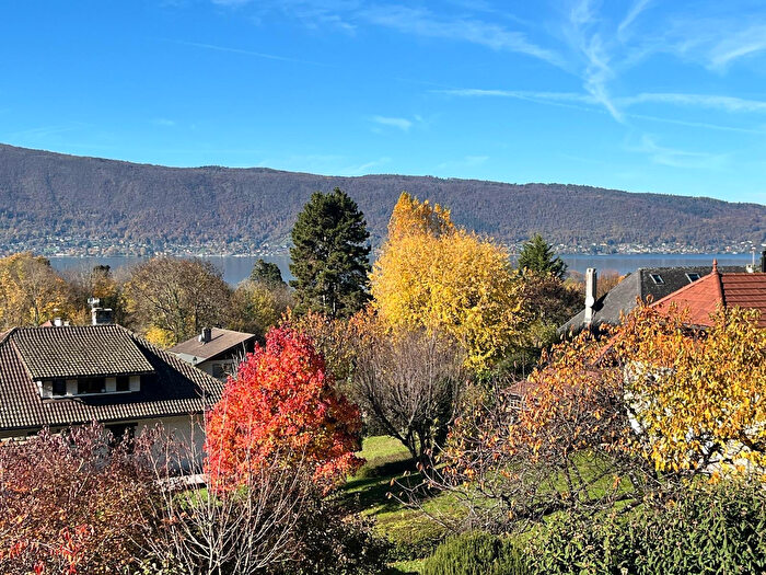 Maison à vendre - Menthon-Saint-Bernard - 5 pièces - 4 chambres