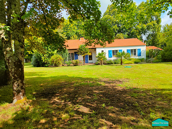 Maison à vendre - Bois-de-Céné - 6 pièces - 3 chambres