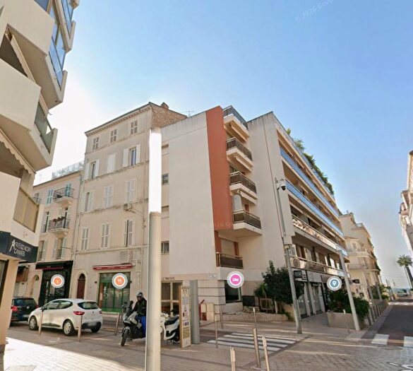 Appartement 1 pièce à louer - Cannes, Centre-ville