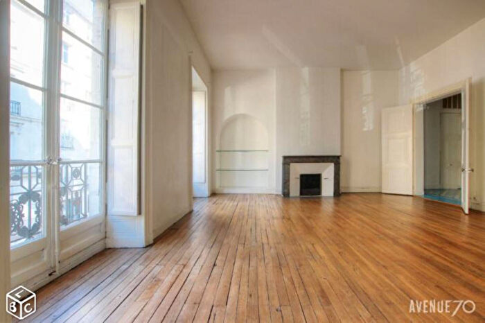 Appartement à vendre - Nantes, Centre-ville - 4 pièces - 2 chambres