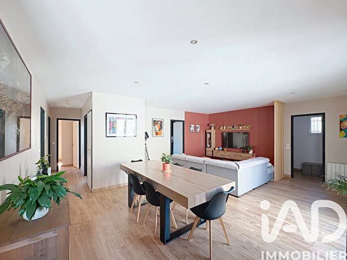 Maison 5 pièces à vendre à Le Soler