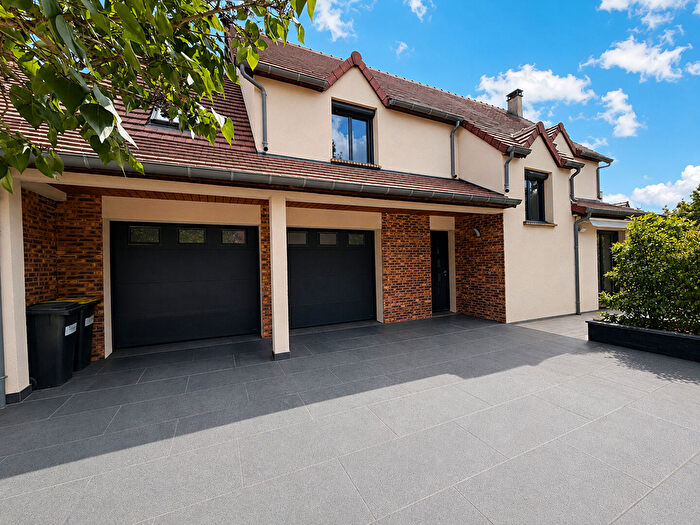 Maison 8 pièces à vendre à Villemoisson-sur-Orge