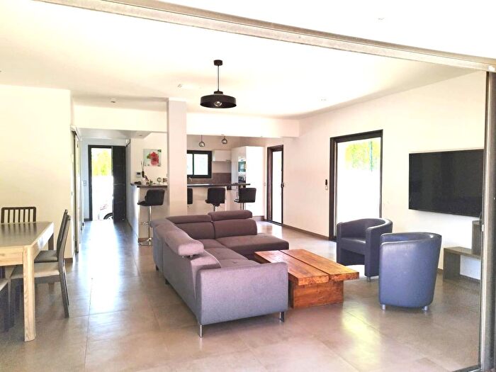 Maison à vendre - Saint-Jean-de-Védas - 5 pièces - 4 chambres