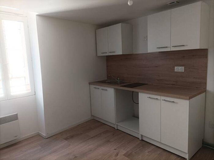 Appartement à louer - Est, Bessan - 3 pièces - 1 chambre