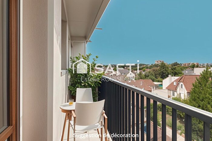 Appartement à vendre - Saint-Maur-des-Fossés, Adamville - 2 pièces - 1 chambre