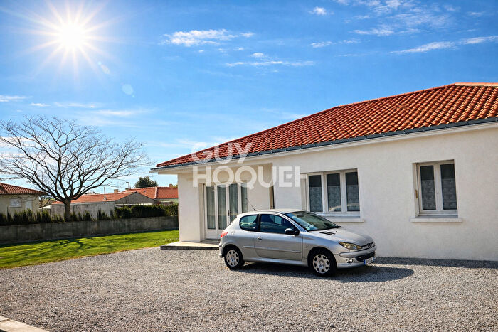 Maison à vendre - Coëx - 4 pièces - 2 chambres