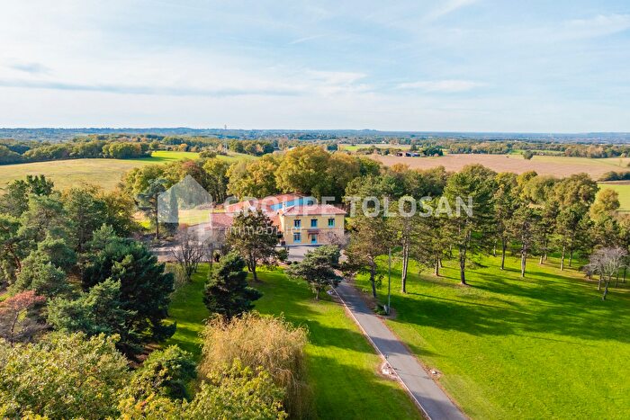 Maison à vendre - Lavaur - 16 pièces - 9 chambres