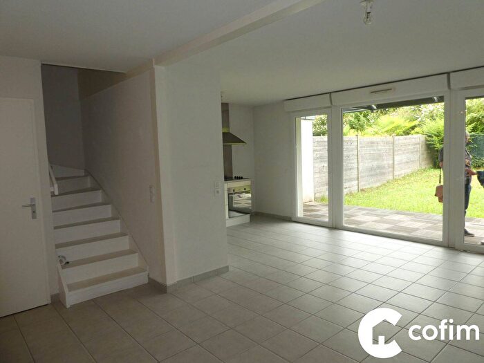 Idron : Maison 4 pièces à louer
