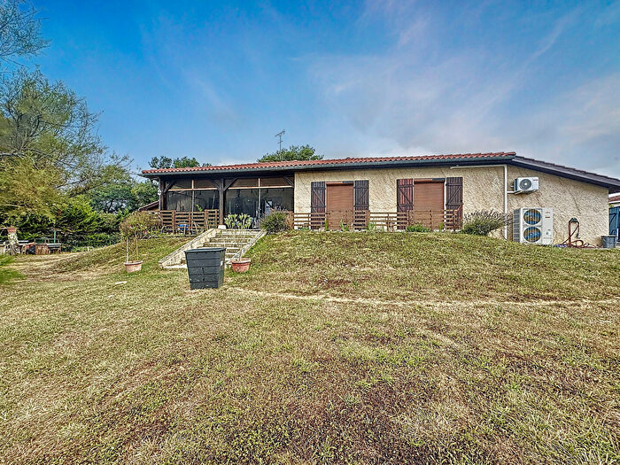 Maison à vendre - Pessan - 7 pièces - 4 chambres