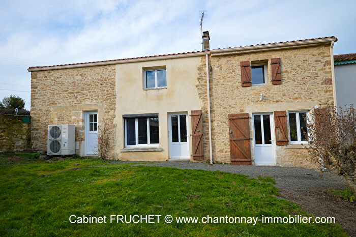Maison à vendre - Chantonnay - 7 pièces - 5 chambres