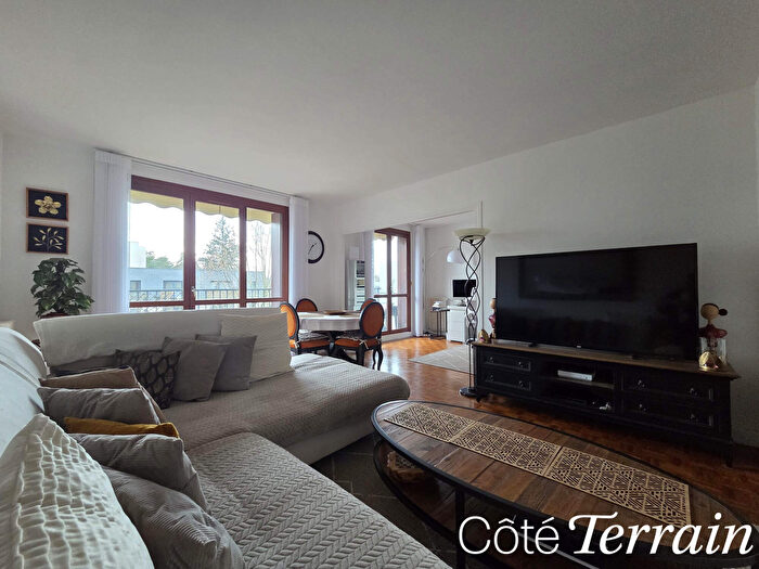 Appartement à vendre - Rambouillet - 4 pièces - 2 chambres