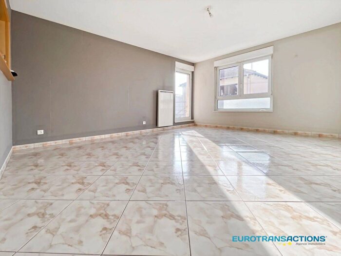 Appartement à louer - Schweighouse-sur-Moder - 2 pièces - 1 chambre