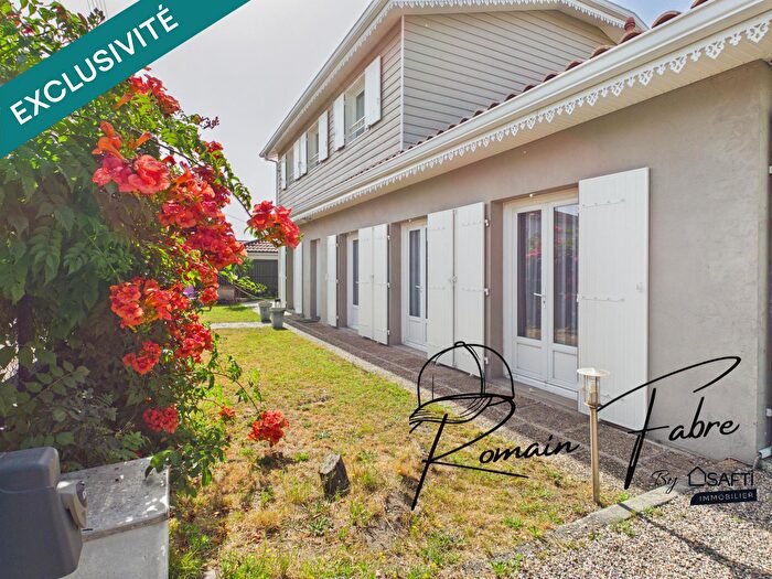 Maison 9 pièces à vendre à Carbon-Blanc