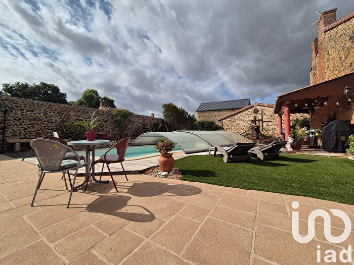 Maison à vendre - Mauzé-Thouarsais - 6 pièces - 4 chambres