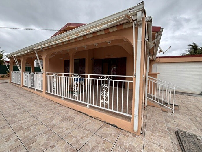 Maison 5 pièces à louer - Petit-Bourg