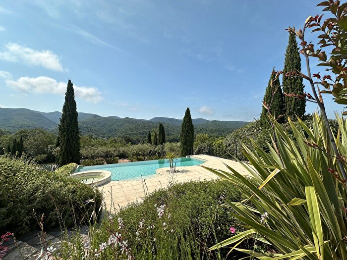 Maison à vendre - Lamalou-les-Bains - 6 pièces - 5 chambres