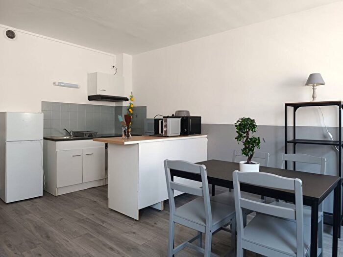 Bourg-Charité, Narbonne : Appartement 2 pièces à louer