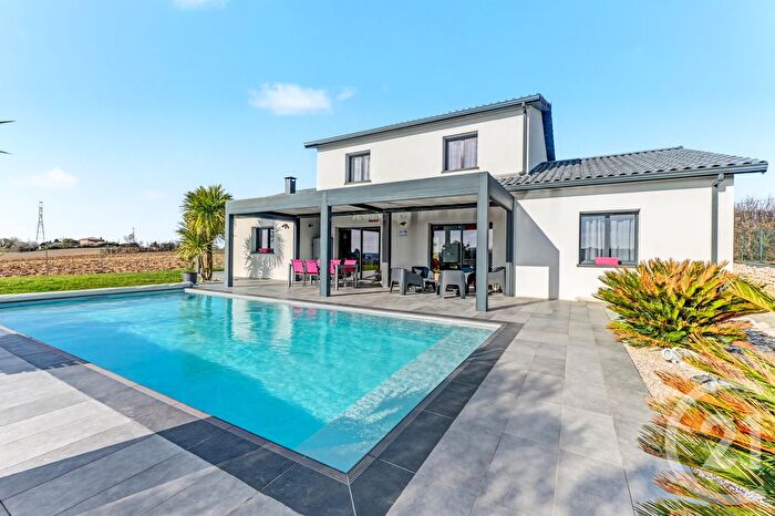 Maison à vendre - Vallesvilles - 6 pièces - 4 chambres