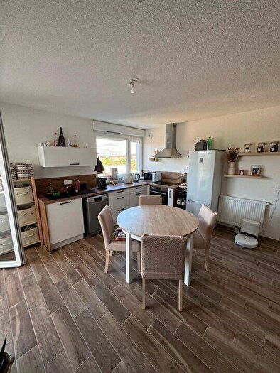 Appartement à louer - Metzgerhof-Hundshof-Schloessel Château Fia, Haguenau - 2 pièces - 1 chambre