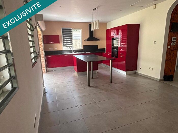 Maison à vendre - Matoury - 4 pièces - 3 chambres