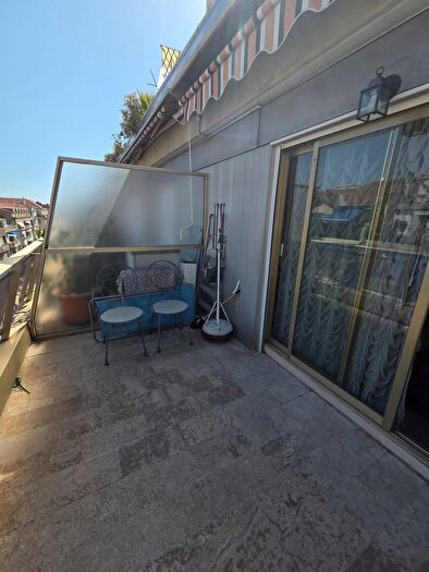 Nice, Thiers, Musicien : Appartement 2 pièces à vendre