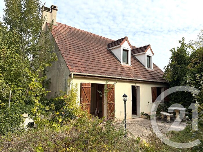 Maison 3 pièces à Le Val-Saint-Germain, à vendre