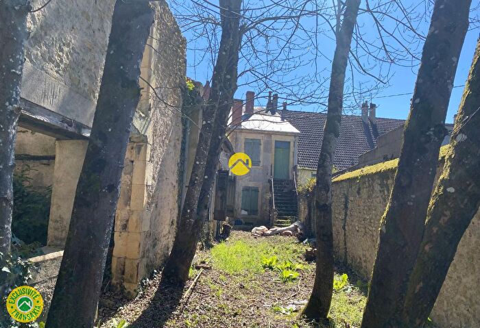 Appartement à vendre - Fourchambault - 8 pièces - 4 chambres