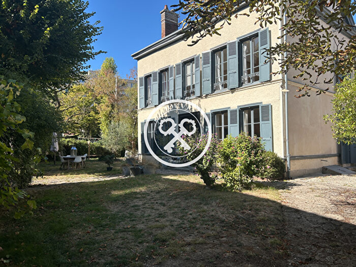 Troyes, Saint-Martin - Maison 8 pièces à vendre