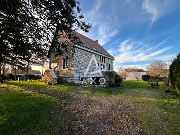 Maison à vendre - Ouzouer-sur-Loire - 10 pièces - 5 chambres