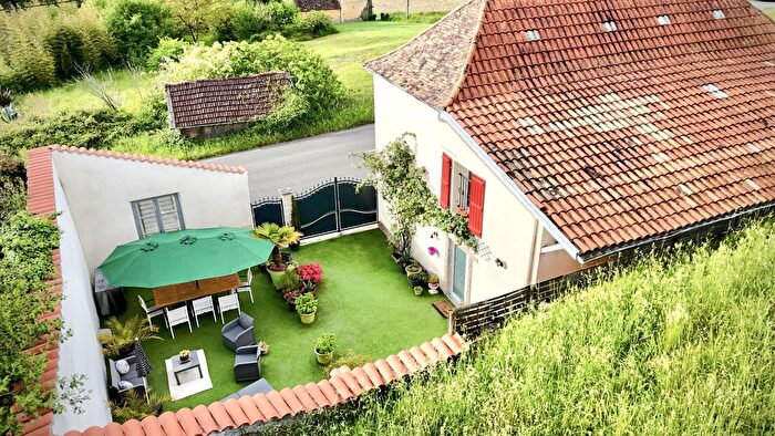 Maison à vendre - Salies-de-Béarn - 8 pièces - 5 chambres