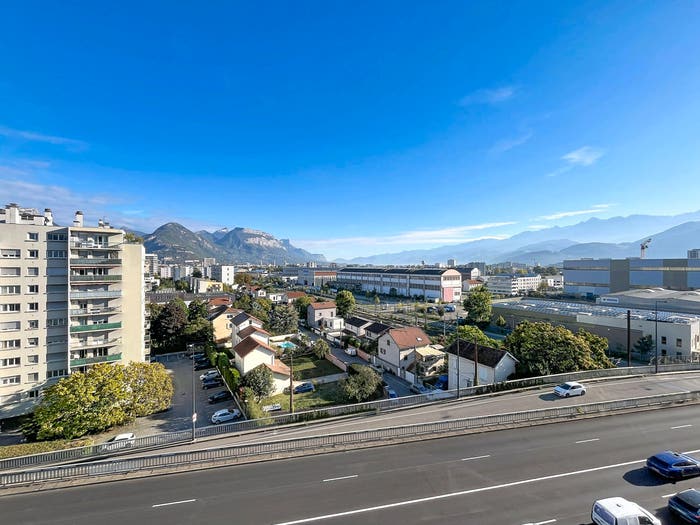 Appartement 4 pièces à Grenoble, Rondeau, à vendre
