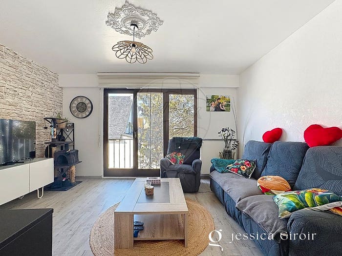 Colmar, Saint-Antoine : Appartement 4 pièces à vendre