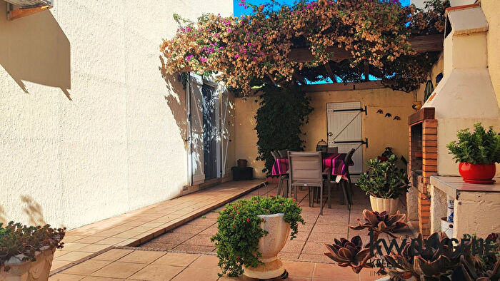 Maison à vendre - Saint-Laurent-de-la-Salanque - 5 pièces - 4 chambres