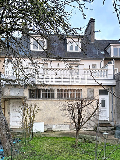 Maison à vendre - Torigni-sur-Vire - 7 pièces - 4 chambres