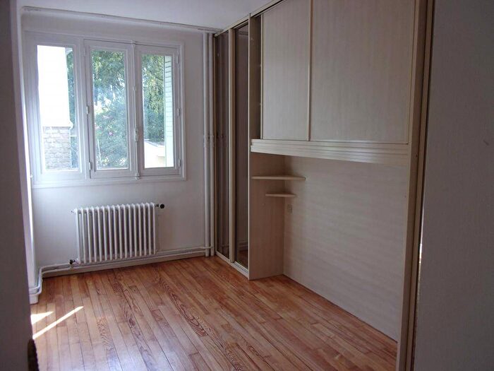 Appartement à louer - Gare-Peloux Mail-Citadelle, Bourg-en-Bresse - 3 pièces - 2 chambres