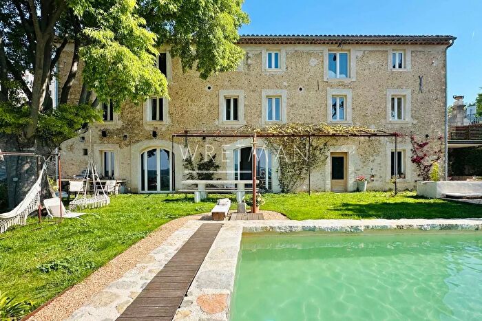Maison à vendre - Fayence - 8 pièces - 6 chambres