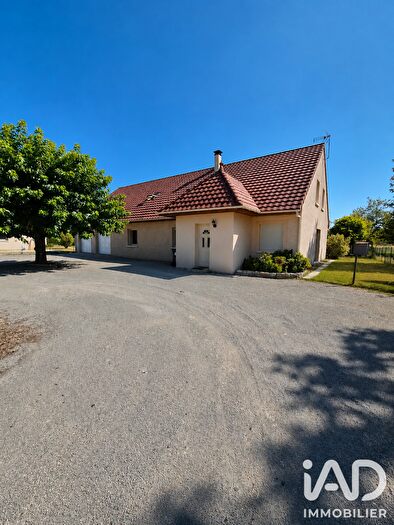 Ouroux-sur-Saône : Maison 7 pièces à vendre