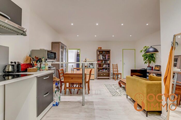 Toulouse, Saint-Cyprien - Appartement 3 pièces à louer