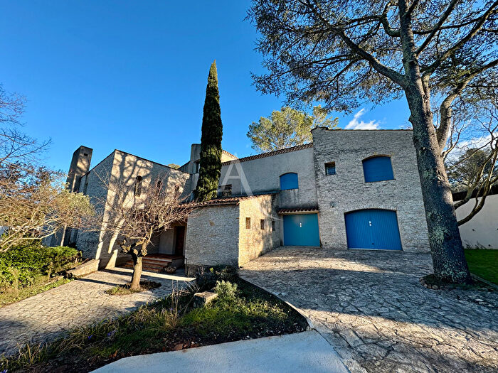 Nîmes, Camplanier, Cigale, Bois des Esprisses : Maison 9 pièces à vendre