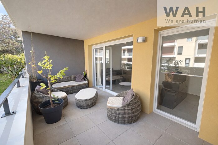 Appartement à vendre - Saint-Aunès - 2 pièces - 1 chambre