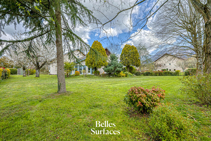 Maison à vendre - Aix-les-Bains, Est - 7 pièces - 6 chambres